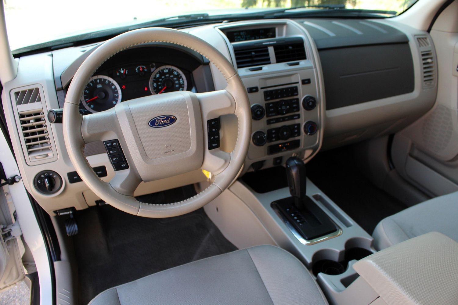 2012 Ford Escape XLT | Victory Motors of Colorado