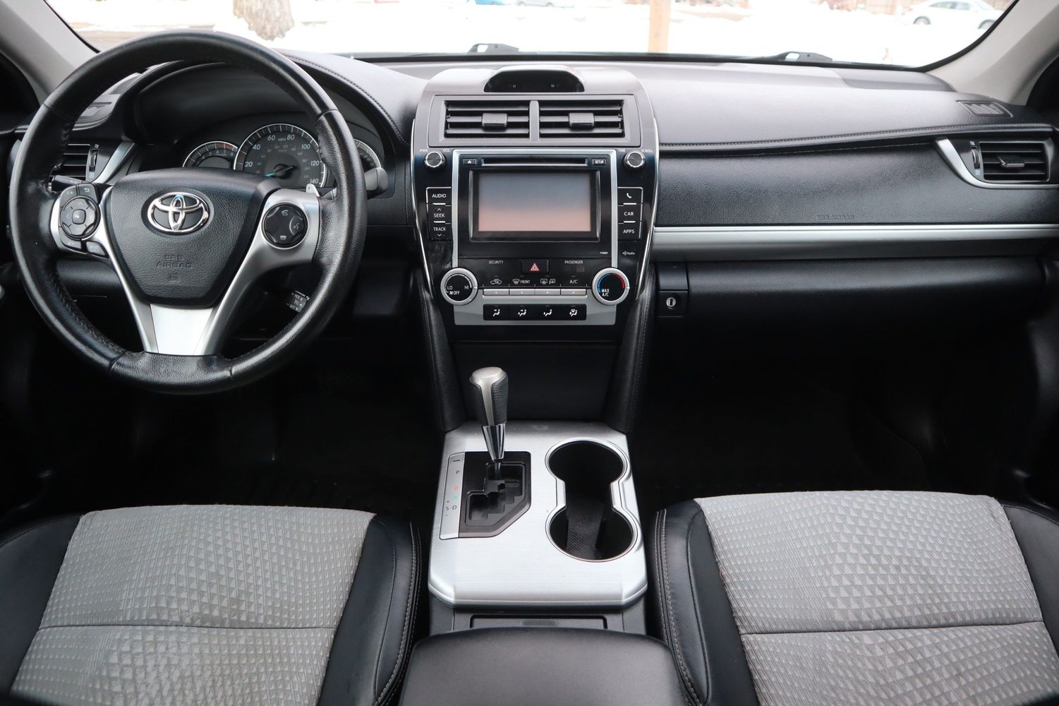 2012 Toyota Camry SE | Victory Motors of Colorado