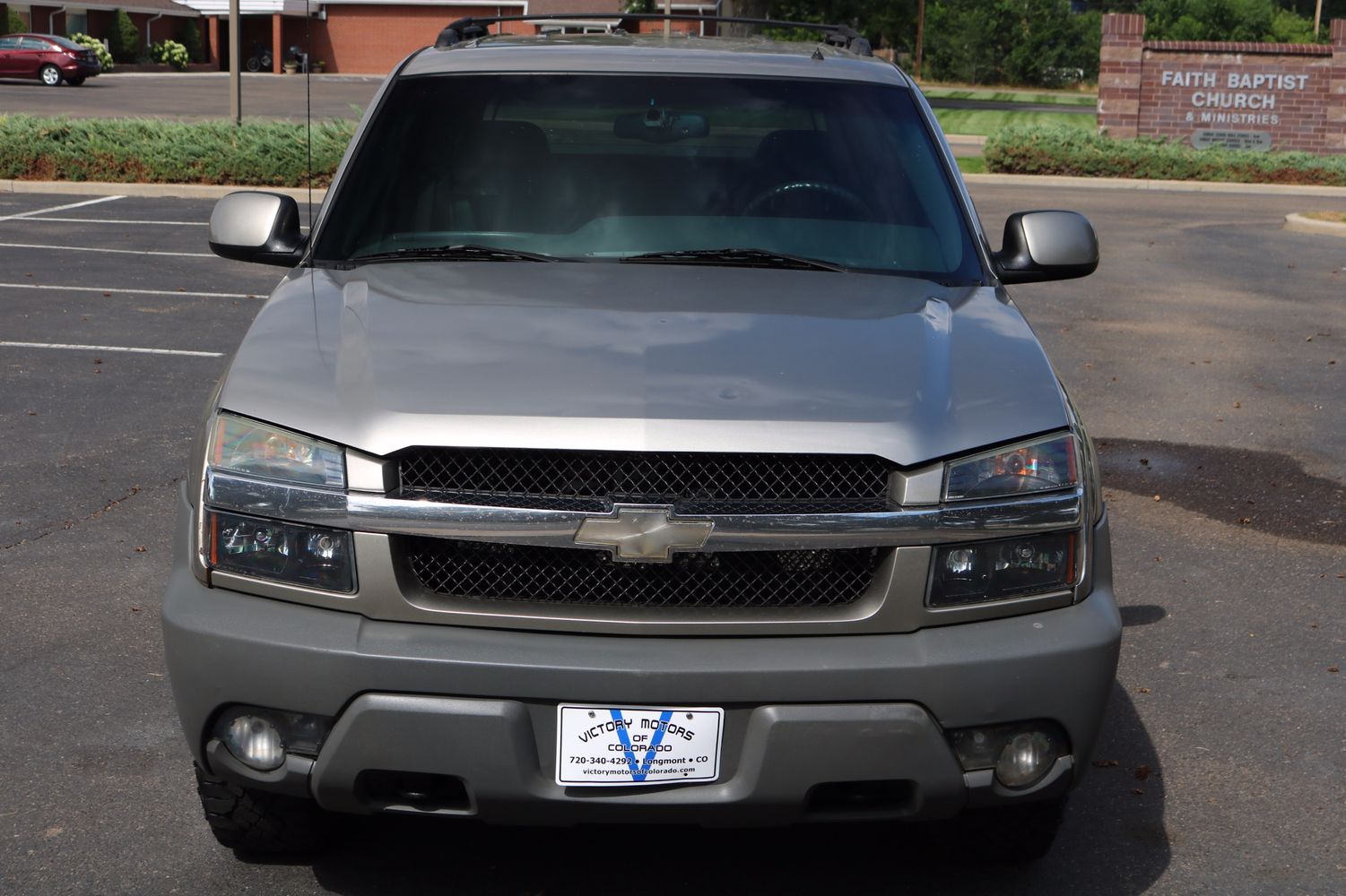 2002 Chevrolet Avalanche LT | Victory Motors of Colorado