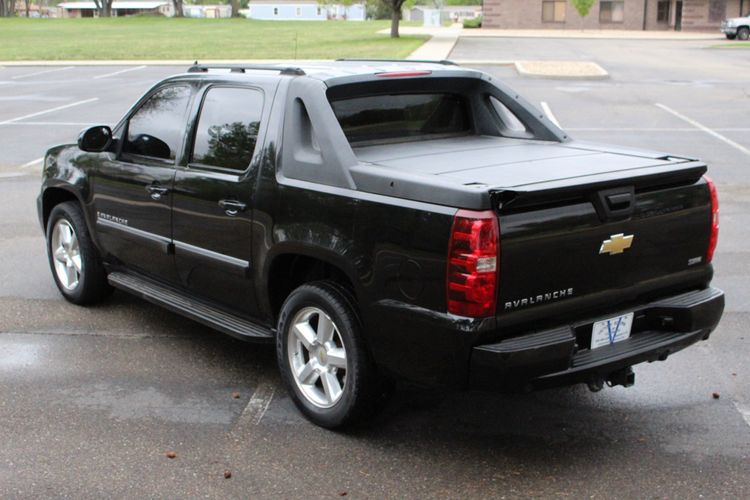2007 Chevrolet Avalanche LTZ 1500 | Victory Motors of Colorado