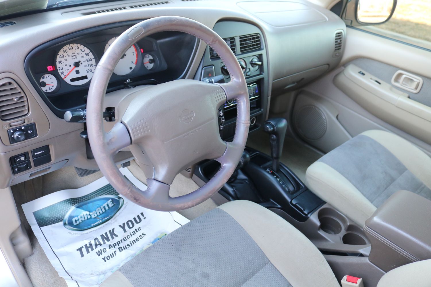 2000 Nissan Pathfinder SE | Victory Motors of Colorado