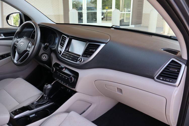 2018 Hyundai TUCSON SEL | Victory Motors of Colorado