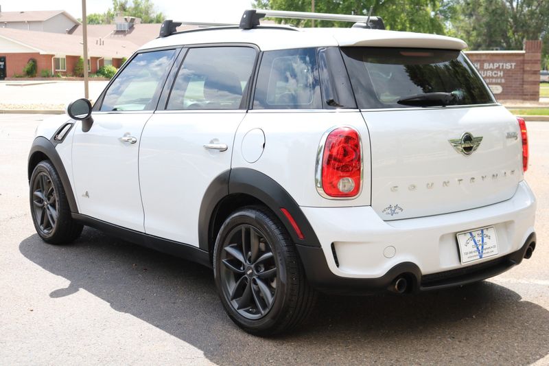 2014 MINI Countryman Photos