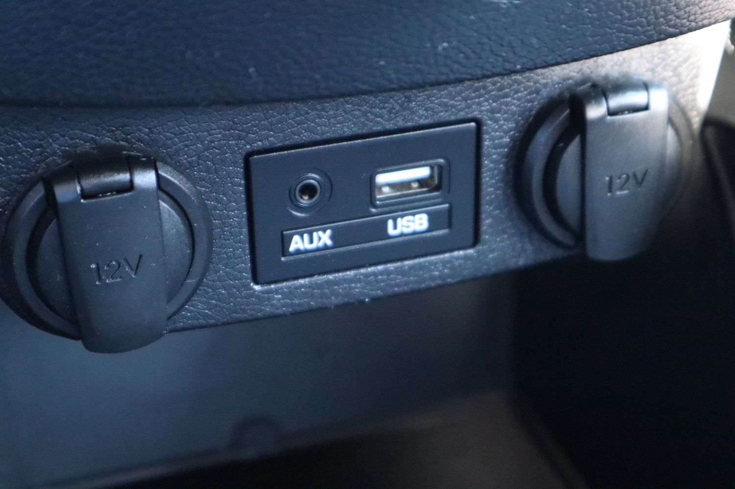 2016 Hyundai Veloster | Victory Motors of Colorado