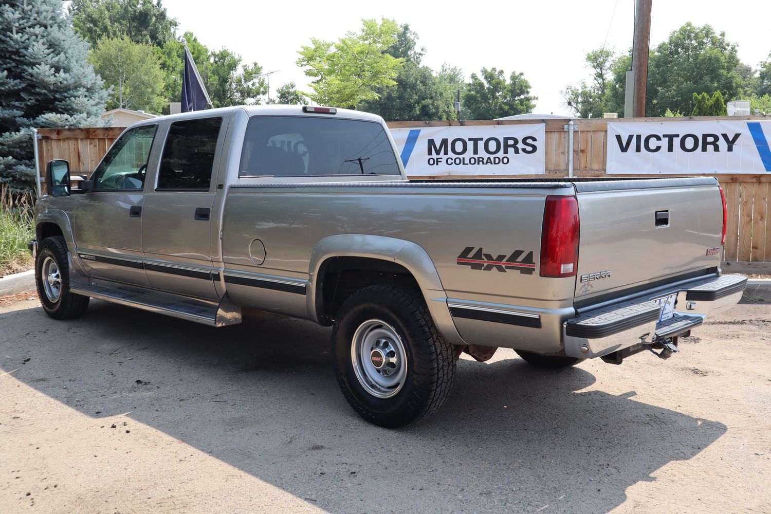 2000 GMC Sierra 3500 K3500 SLE | Victory Motors of Colorado
