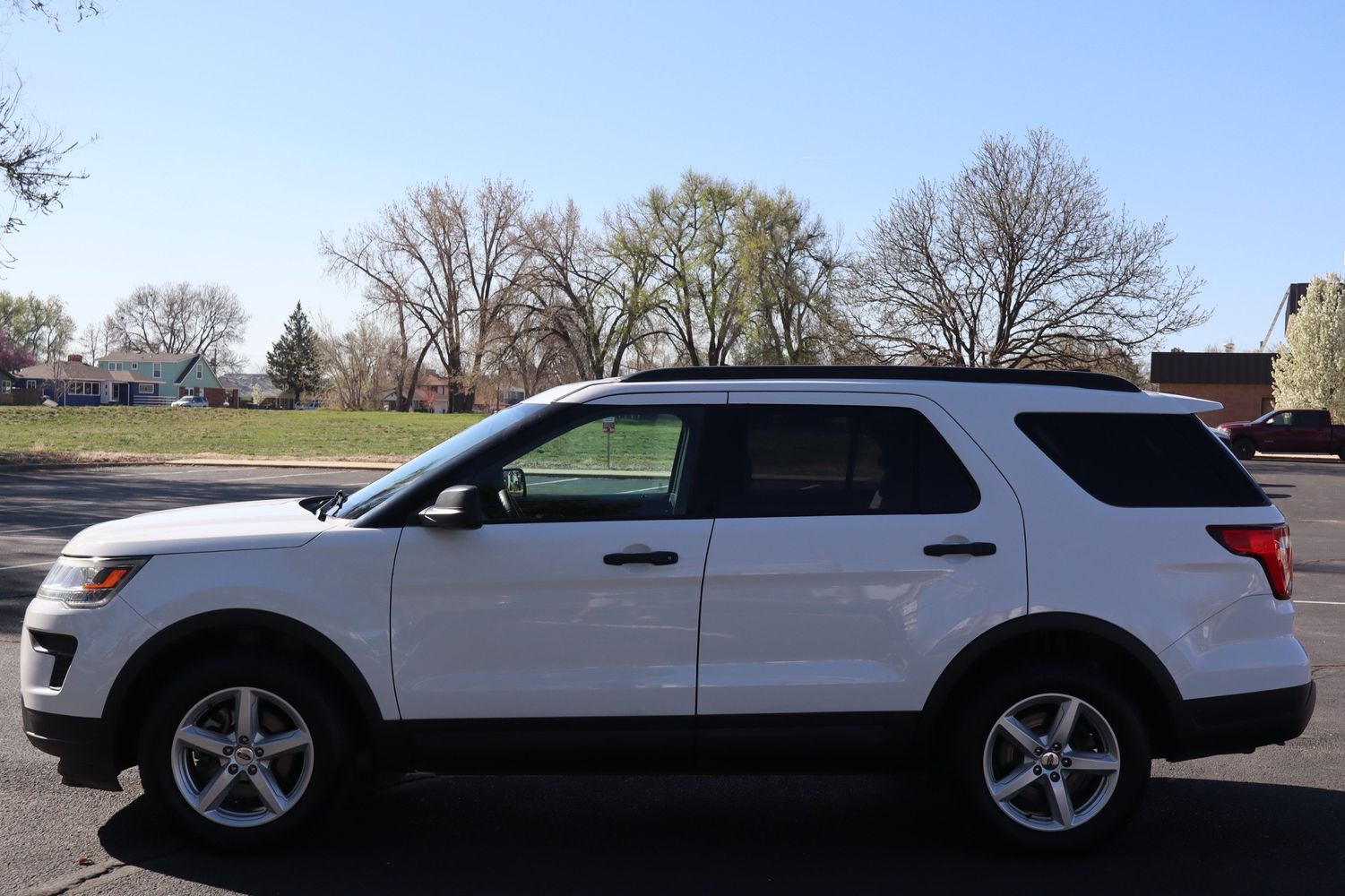 2018 Ford Explorer Base | Victory Motors of Colorado