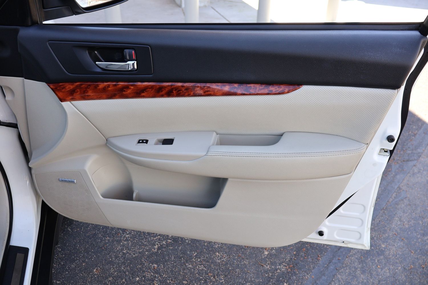 2012 Subaru Outback 3.6R Limited | Victory Motors of Colorado