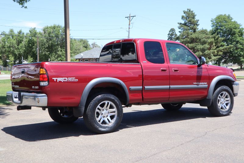 2000 Toyota Tundra Photos