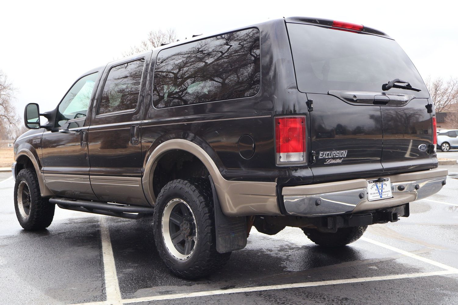 2001 Ford Excursion Limited | Victory Motors of Colorado
