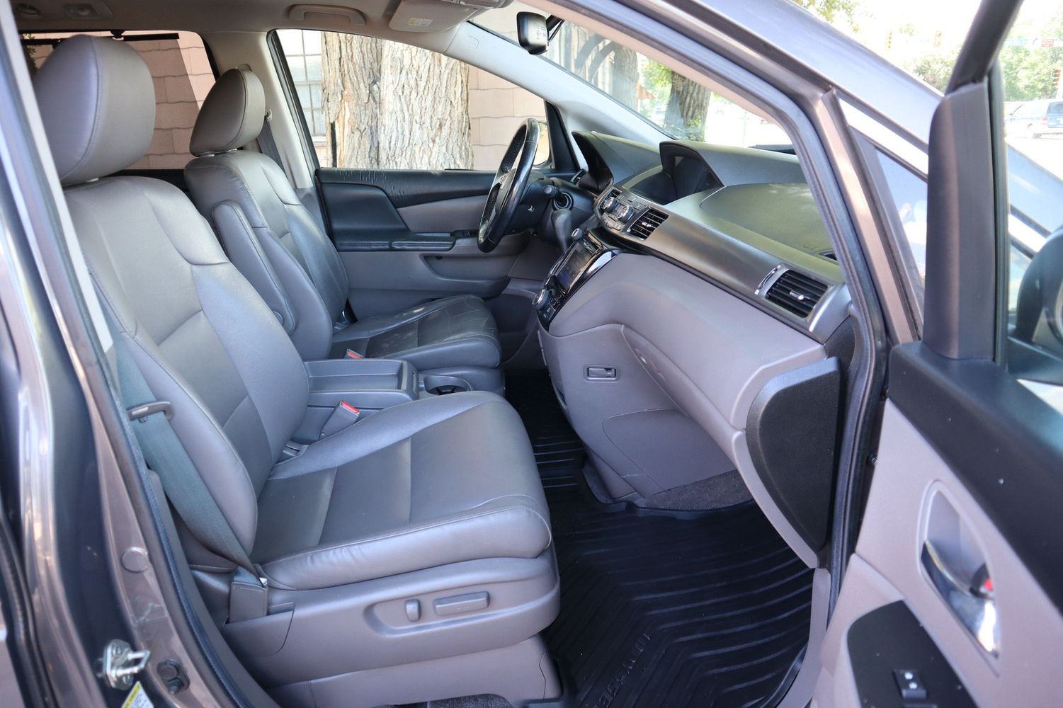 2014 Honda Odyssey EX-L | Victory Motors of Colorado