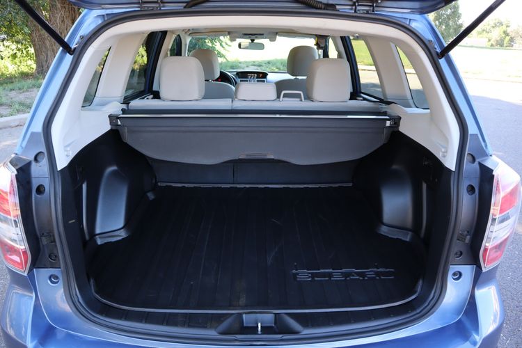2016 Subaru Forester 2.5i Premium | Victory Motors of Colorado