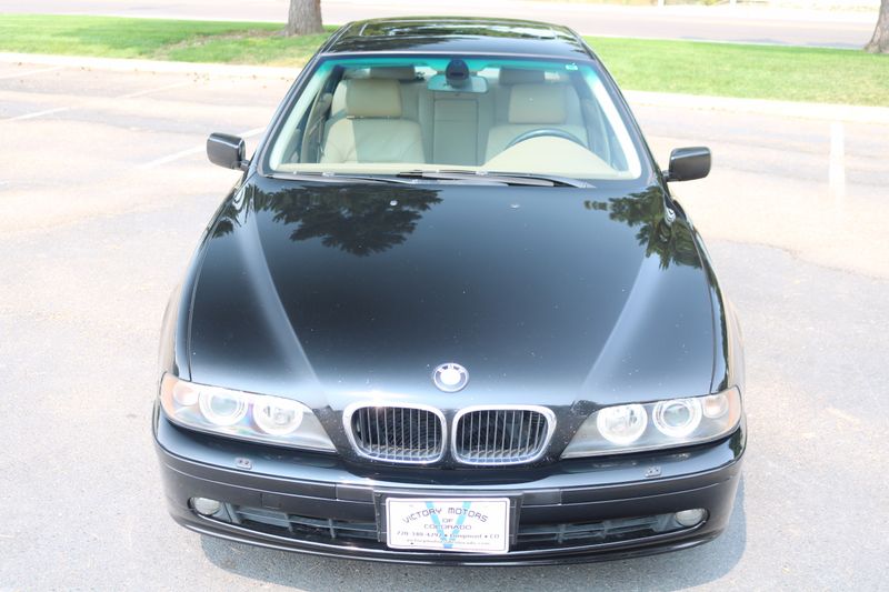 2002 BMW 530i Photos