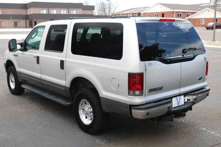 2004 Ford Excursion XLT | Victory Motors of Colorado