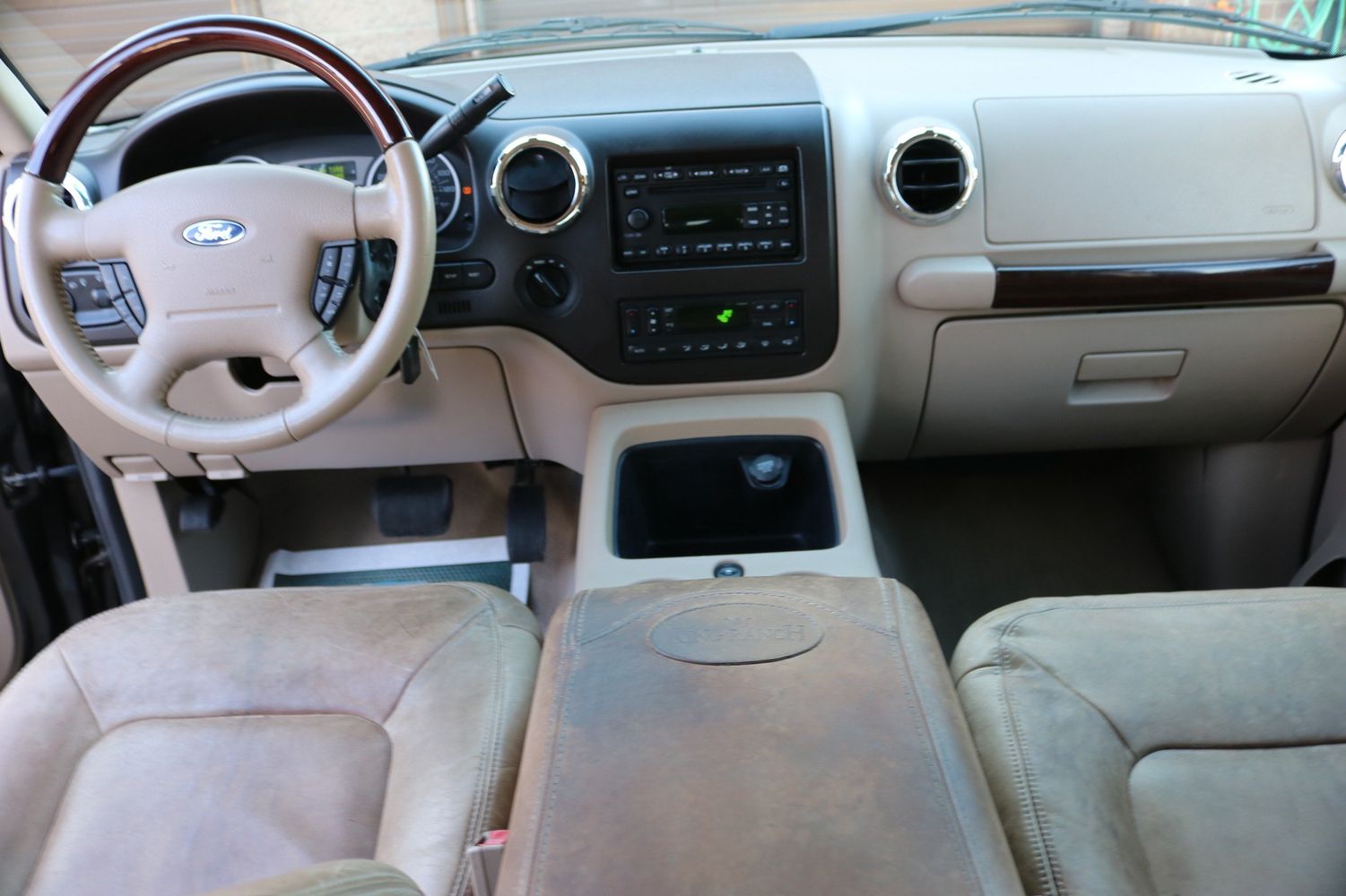 2006 Ford Expedition King Ranch | Victory Motors of Colorado