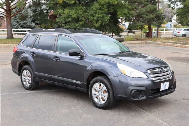 2013 Subaru Outback 2.5i | Victory Motors of Colorado