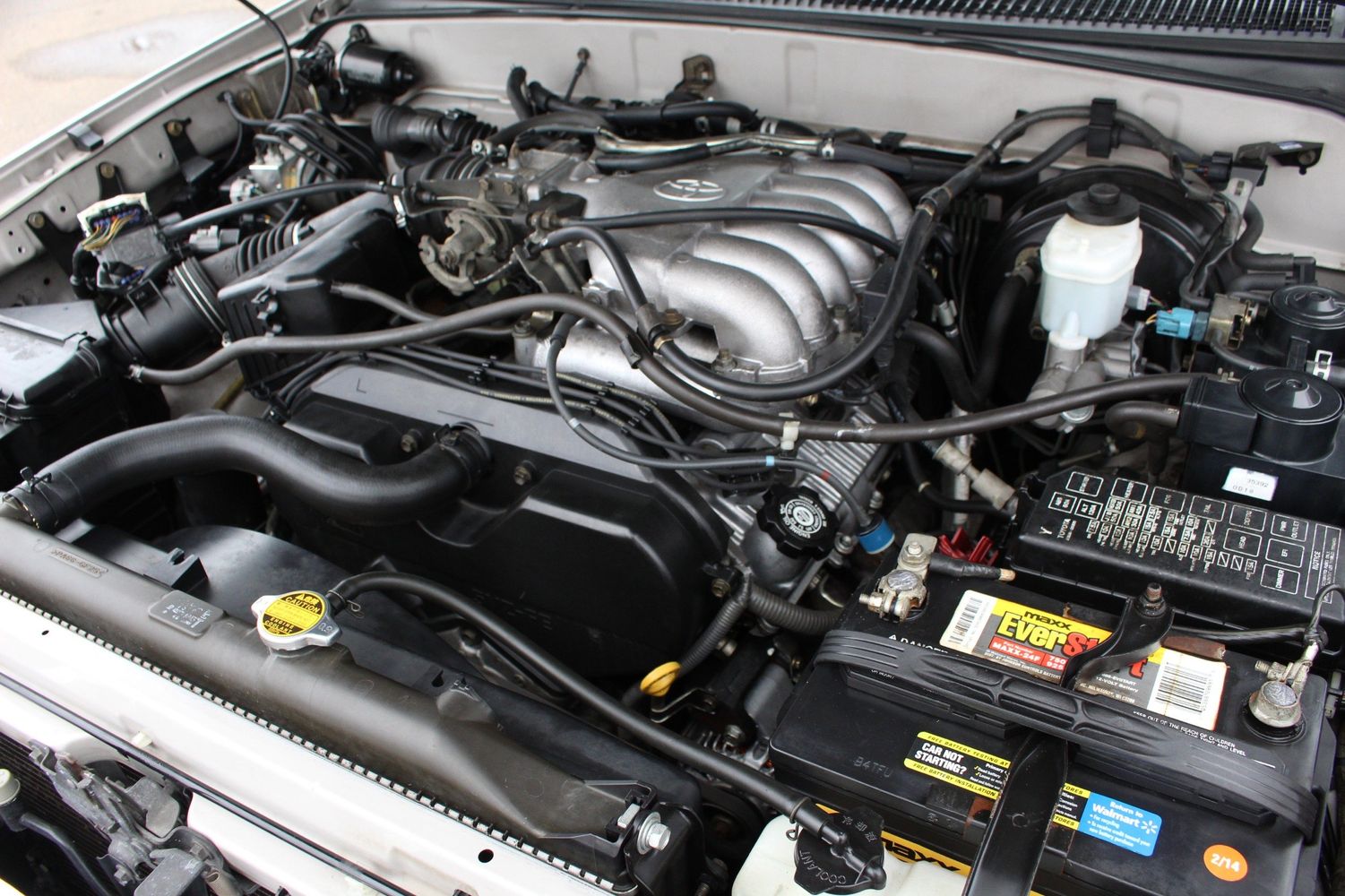 2000 Toyota 4Runner Limited | Victory Motors of Colorado