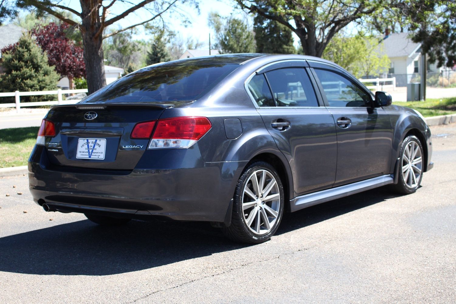 2013 Subaru Legacy 2.5i Premium | Victory Motors of Colorado
