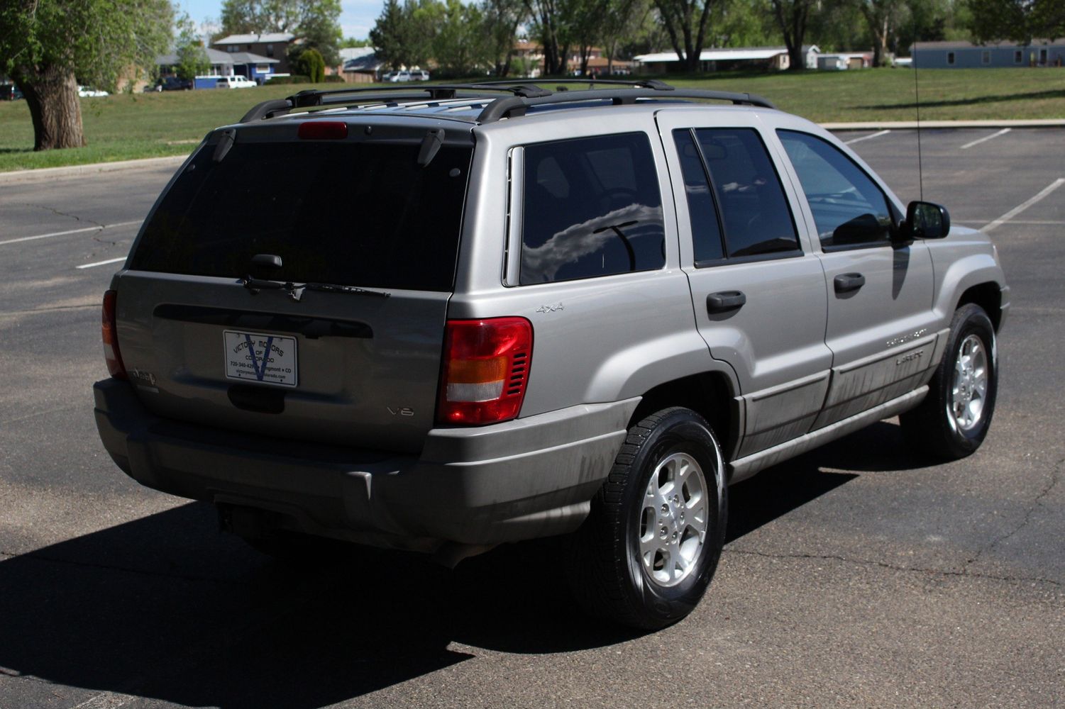 2000 Jeep Grand Cherokee Laredo | Victory Motors of Colorado