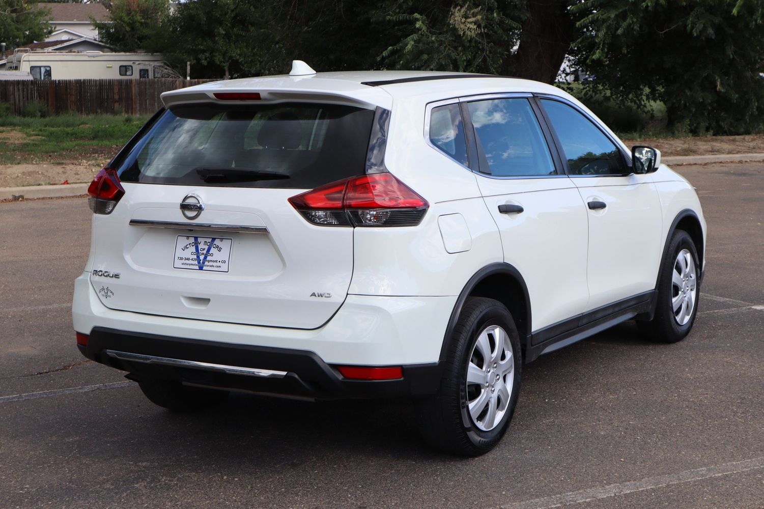 2017 Nissan Rogue S | Victory Motors of Colorado