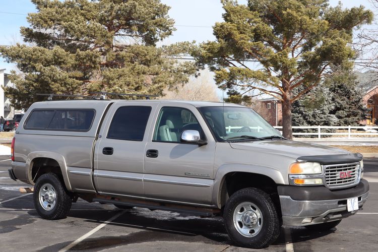 2001 GMC Sierra 2500HD SL | Victory Motors of Colorado