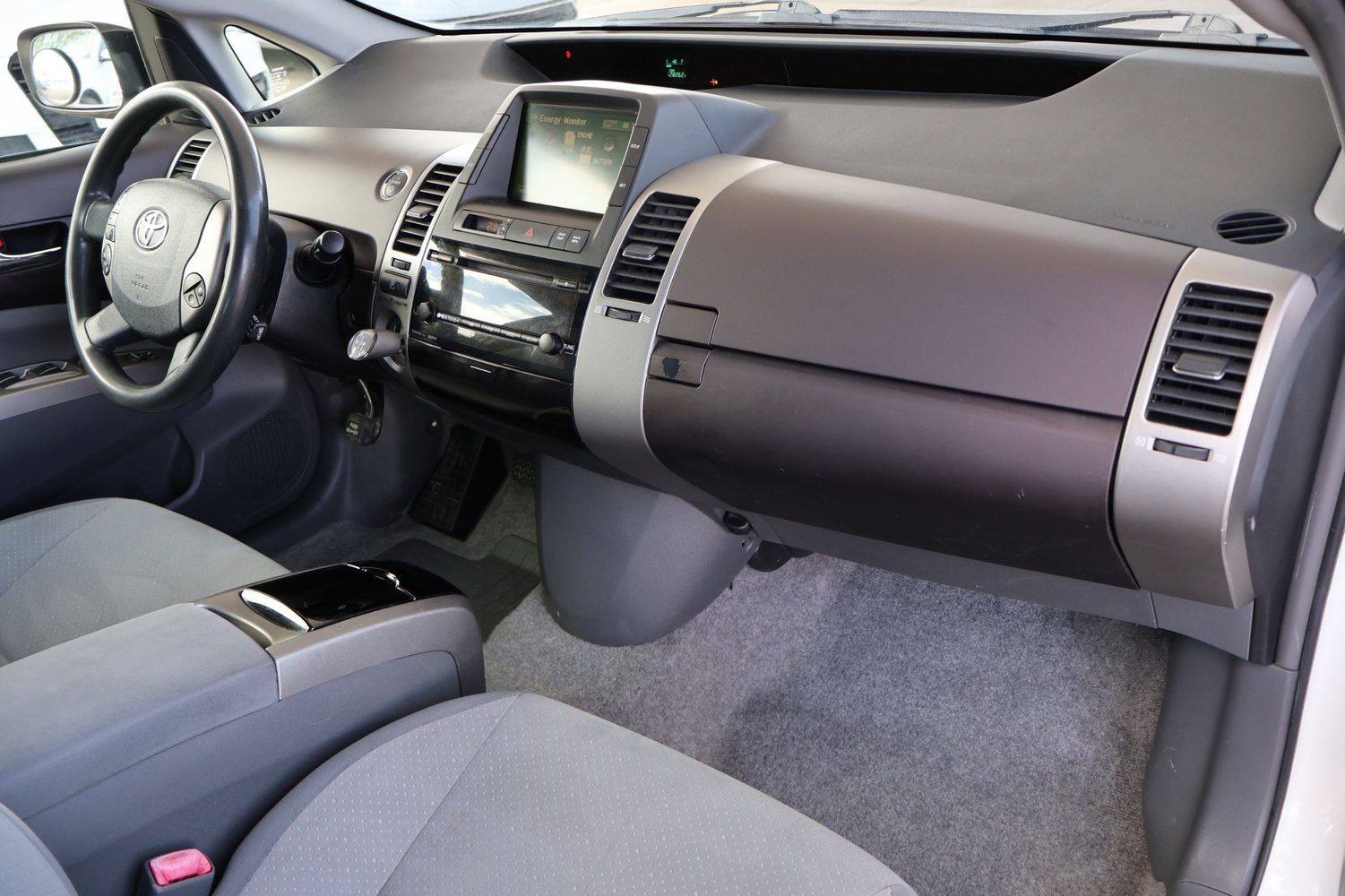 2005 Toyota Prius Base | Victory Motors of Colorado