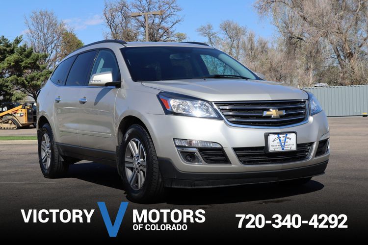 2016 Chevrolet Traverse LT | Victory Motors of Colorado