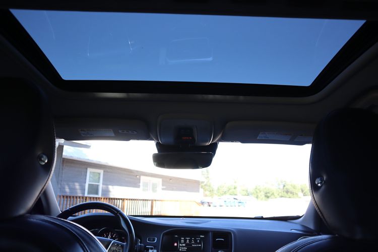 2017 Volvo S60 T5 Inscription Platinum | Victory Motors of Colorado