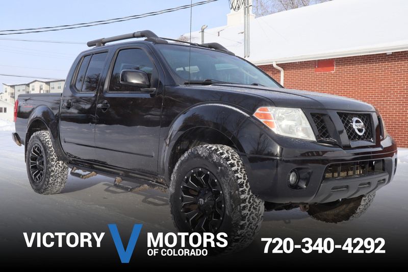 2010 Nissan Frontier Photos