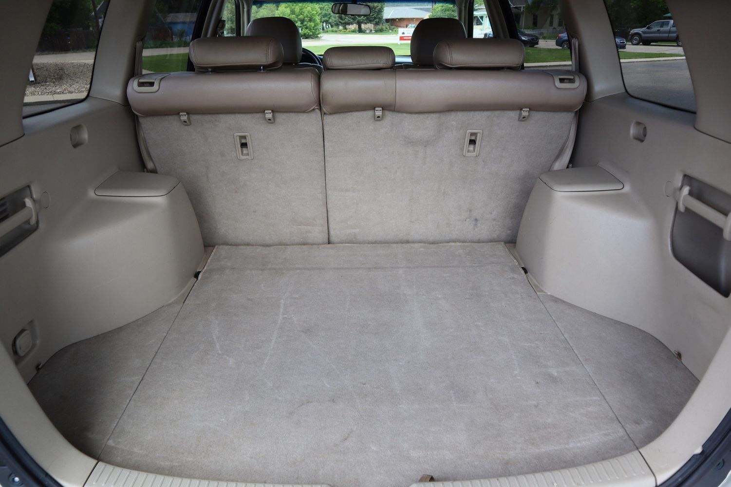 2003 Toyota Highlander Base | Victory Motors of Colorado