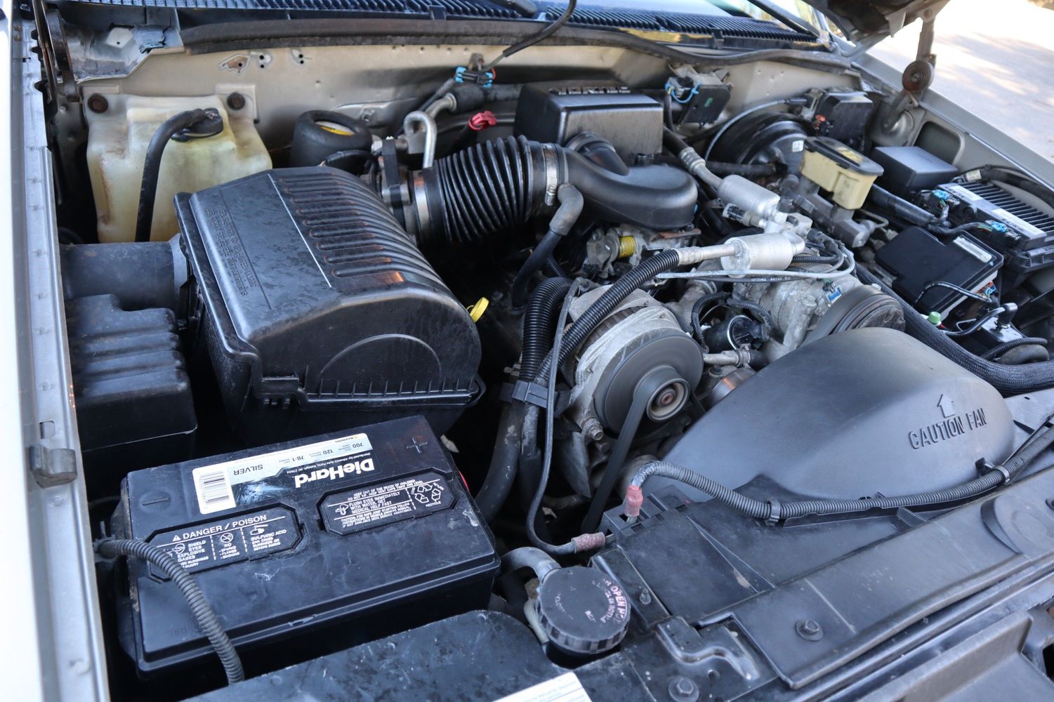 1999 Chevrolet Suburban K1500 LT | Victory Motors of Colorado