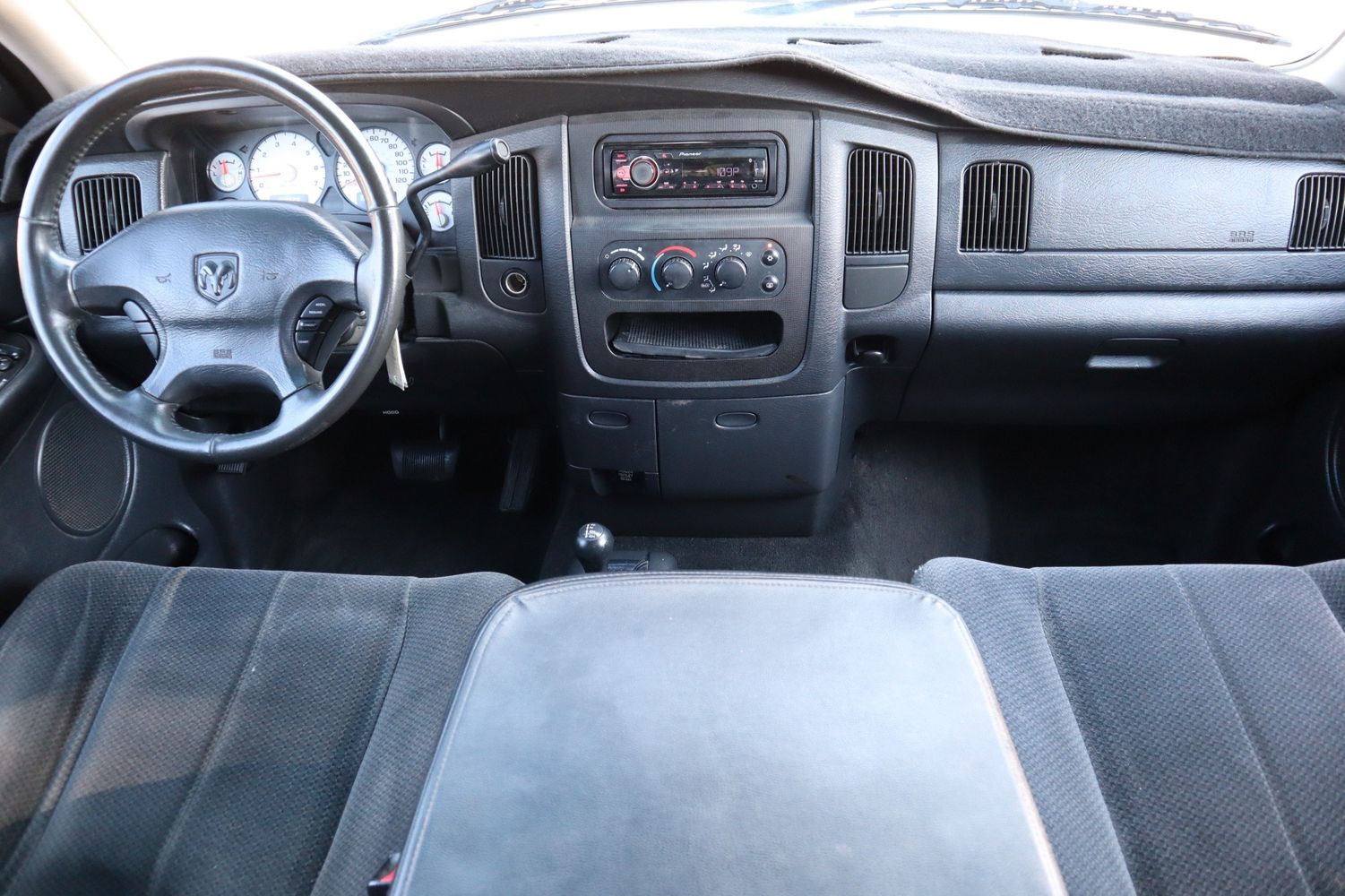 2002 Dodge Ram 1500 SLT | Victory Motors of Colorado