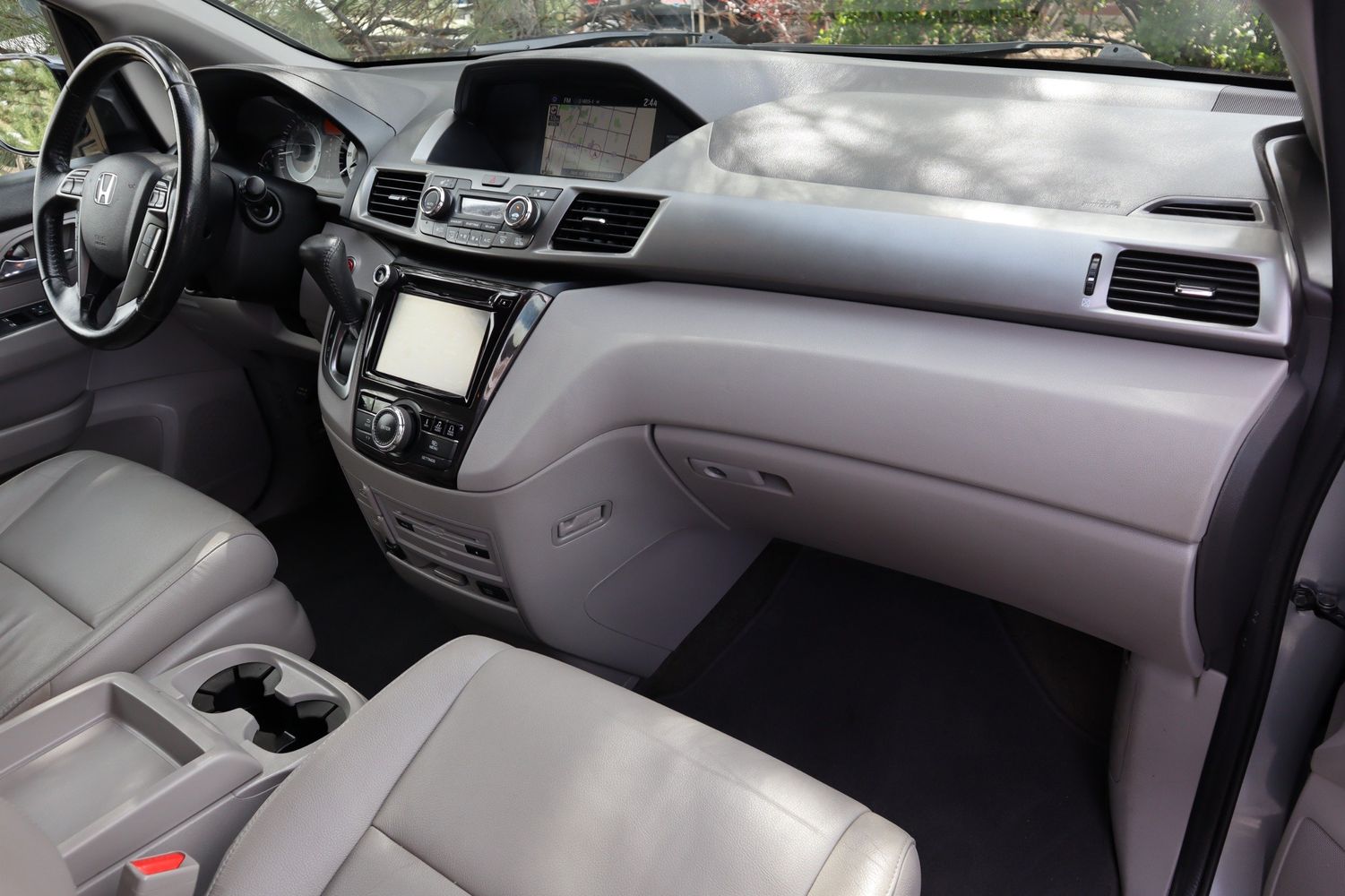 2016 Honda Odyssey Touring Elite | Victory Motors of Colorado