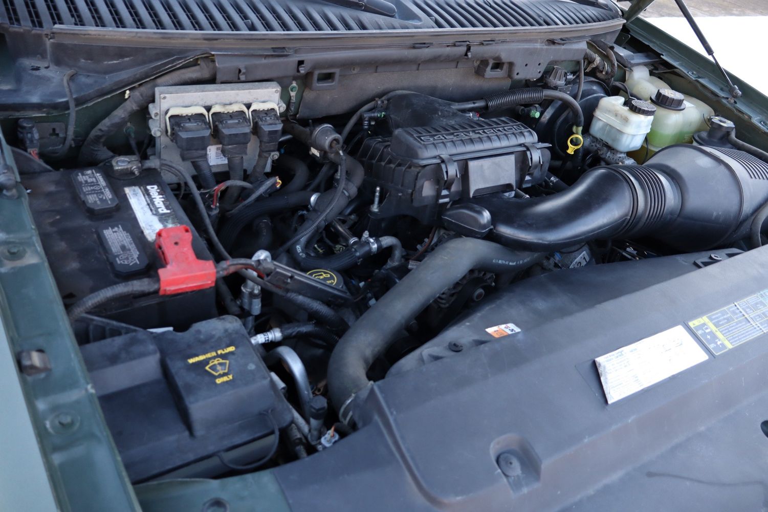 2005 Ford Expedition Eddie Bauer | Victory Motors of Colorado