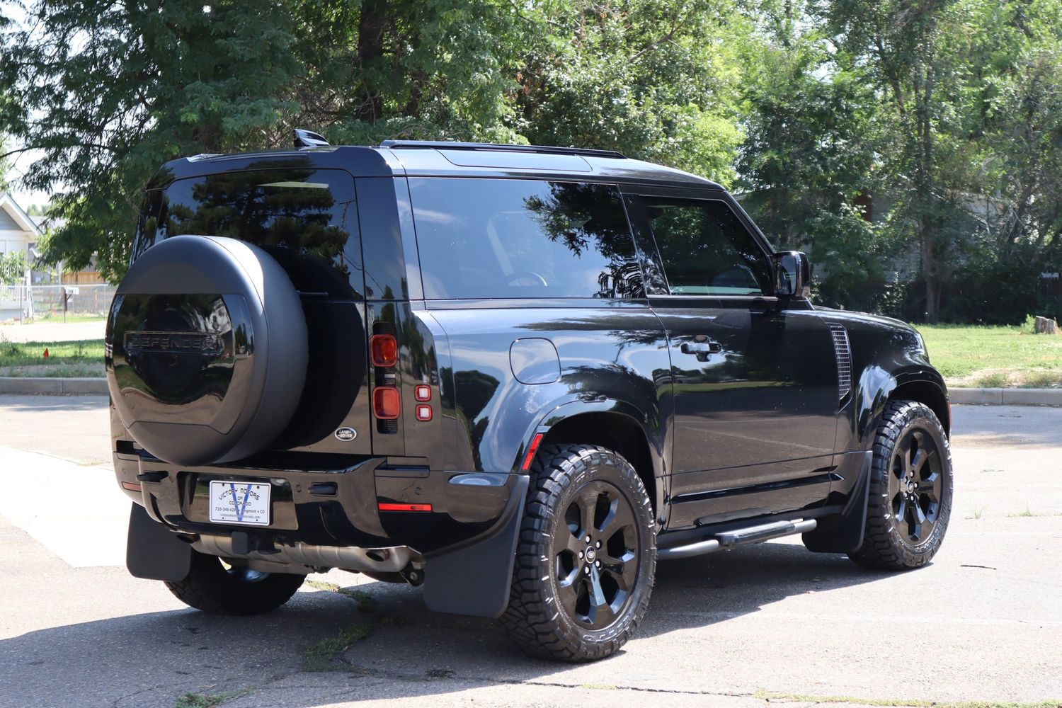 2022 Land Rover Defender 90 X-Dynamic HSE | Victory Motors of Colorado