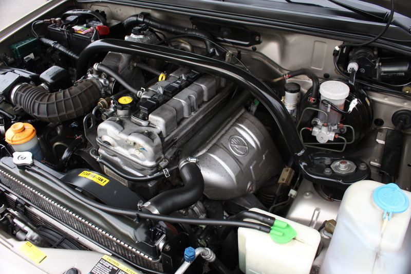 2002 Chevrolet Tracker Photos