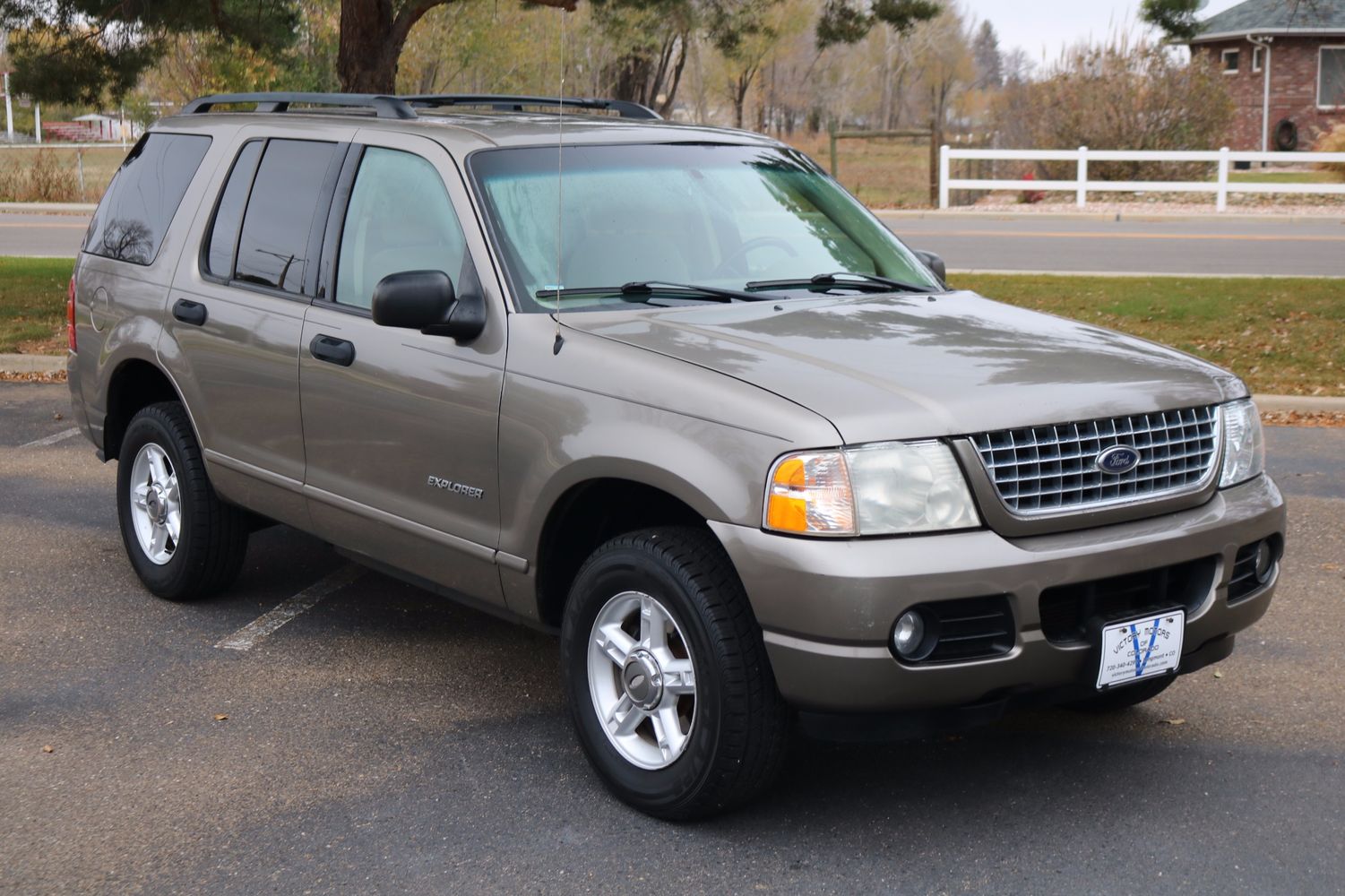 2004 Ford Explorer XLT | Victory Motors of Colorado