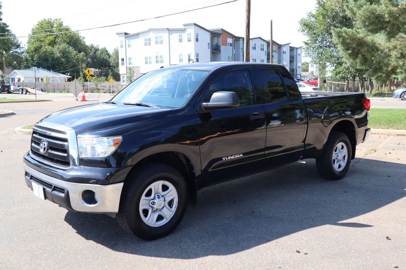 2013 Toyota Tundra Photos