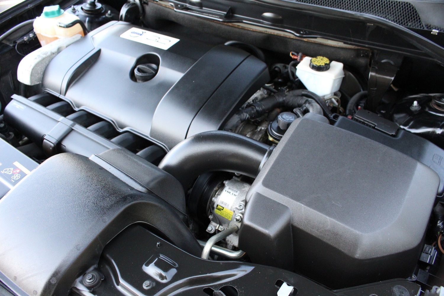 2013 Volvo XC90 3.2 | Victory Motors of Colorado