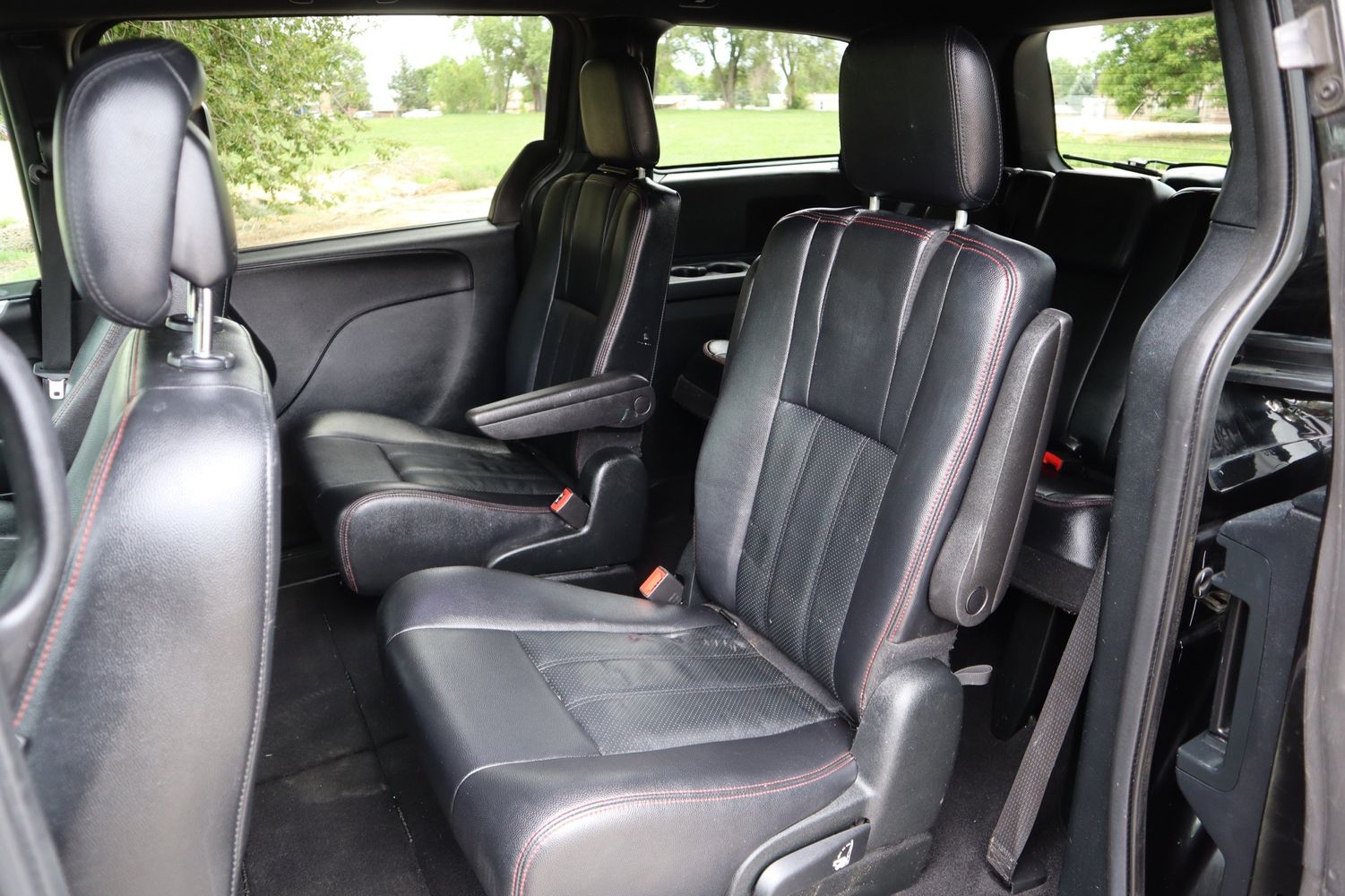 2016 Dodge Grand Caravan R/T | Victory Motors of Colorado