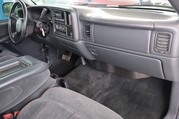 2002 Chevrolet Silverado 1500 Base | Victory Motors of Colorado