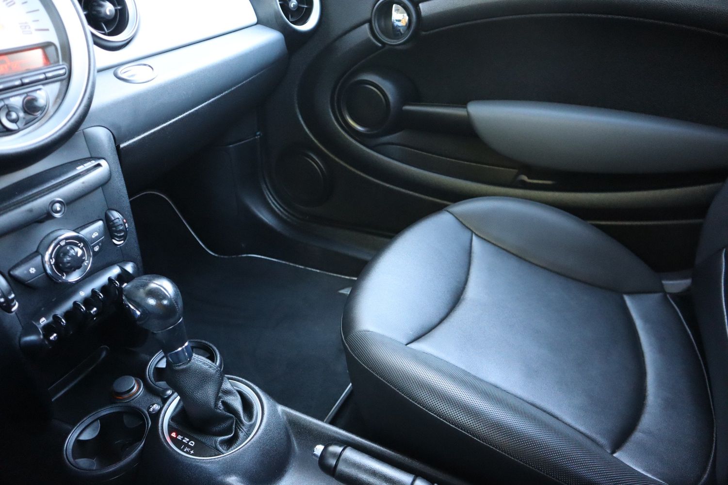 2012 MINI Cooper Hardtop Base | Victory Motors of Colorado