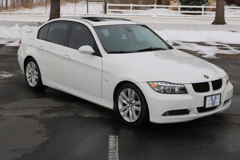 2007 BMW 328i Photos
