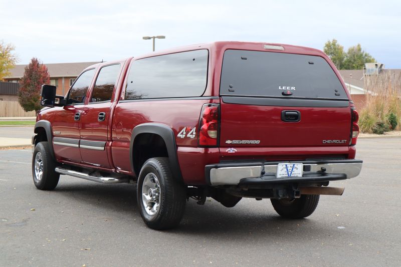 2005 Chevrolet Silverado 2500HD Photos