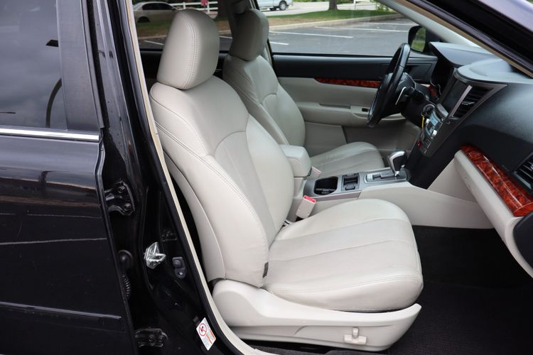 2012 Subaru Outback 2.5i Limited | Victory Motors of Colorado