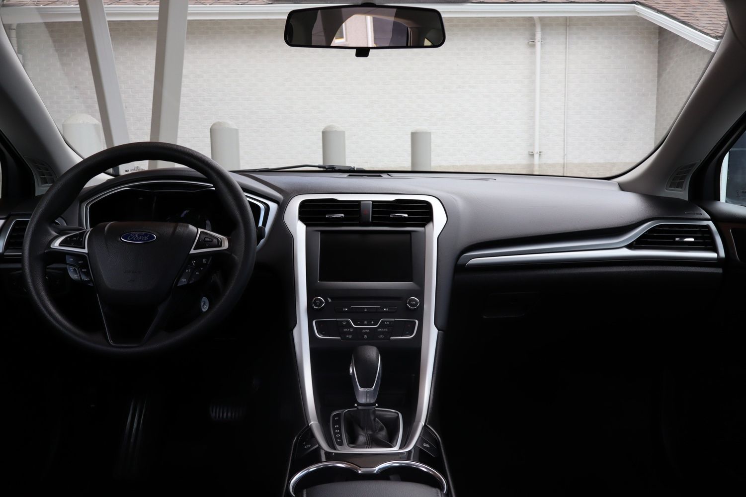 2016 Ford Fusion Hybrid SE | Victory Motors of Colorado