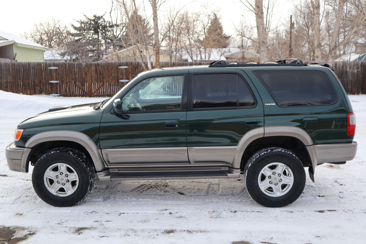 2000 Toyota 4Runner Limited | Victory Motors of Colorado