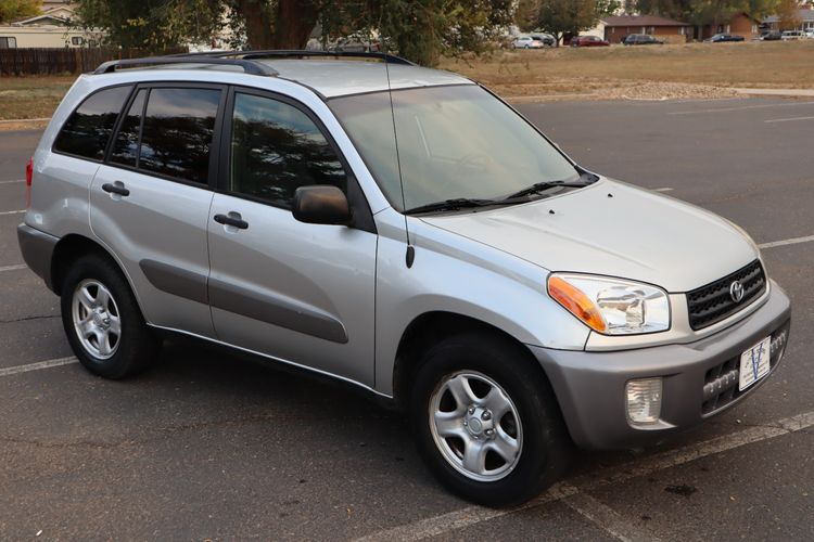 2002 Toyota RAV4 Base | Victory Motors of Colorado