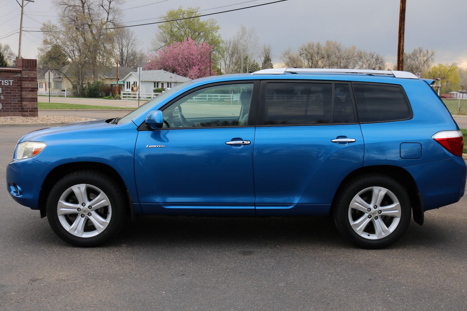 2008 Toyota Highlander Limited | Victory Motors of Colorado