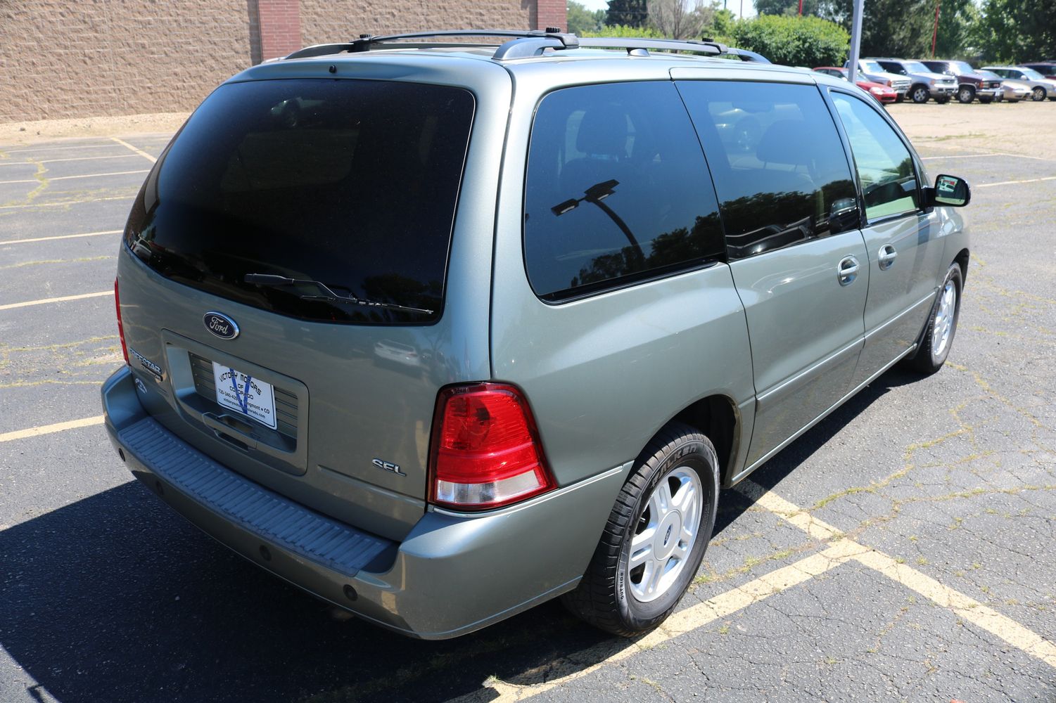 2004 Ford Freestar SEL | Victory Motors of Colorado