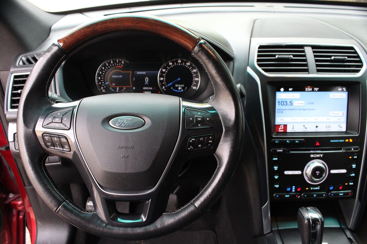 2017 Ford Explorer Platinum | Victory Motors of Colorado